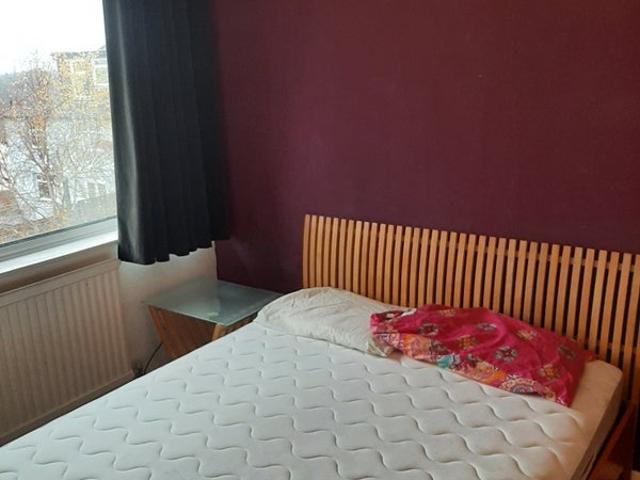 Room at Oak Road, Greater London