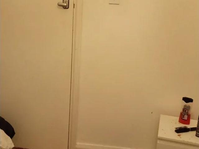 Room at Oakfield Gardens, Greater London