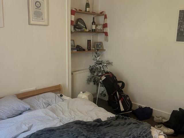 Room at Oakfield Road, Greater London