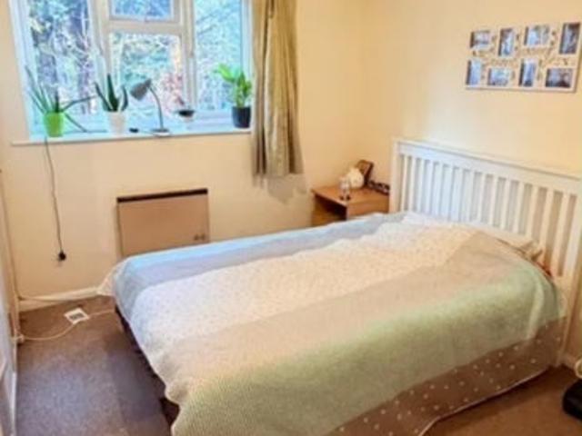 Room at Oakington Avenue, Greater London