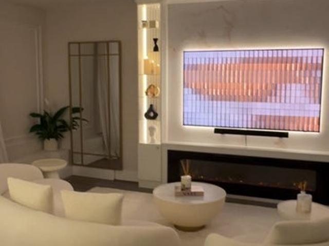 Room at Oaklands Grove, Greater London