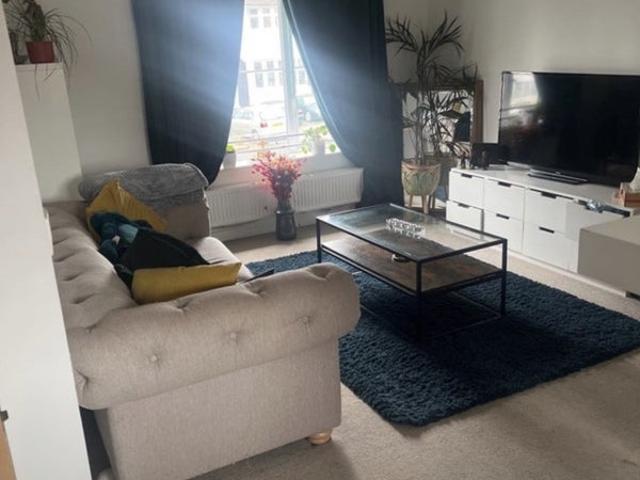 Apartment at Oaktree Gardens, Greater London