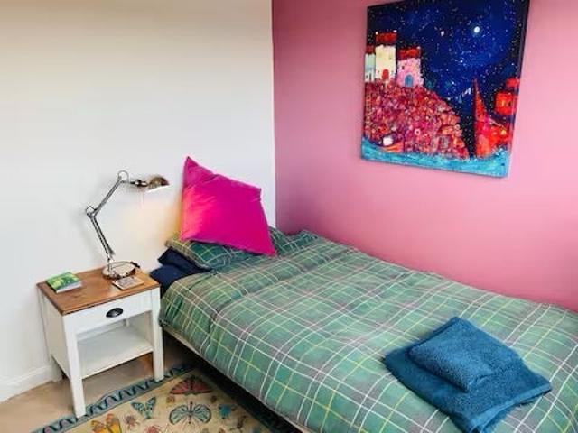 Room at Oakville Terrace, City of Edinburgh