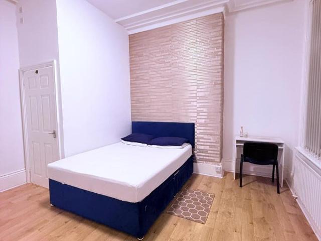 Room at Oakwood Street, Sunderland
