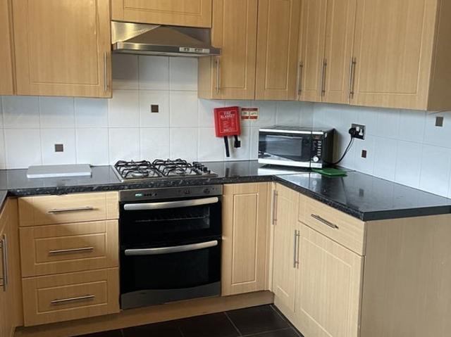 Room at Old Wickford Road, Chelmsford