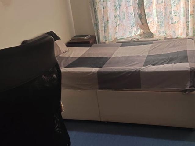 Room at Old Abbey Gardens, Birmingham