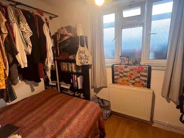 Room at Old Bethnal Green Road, Greater London