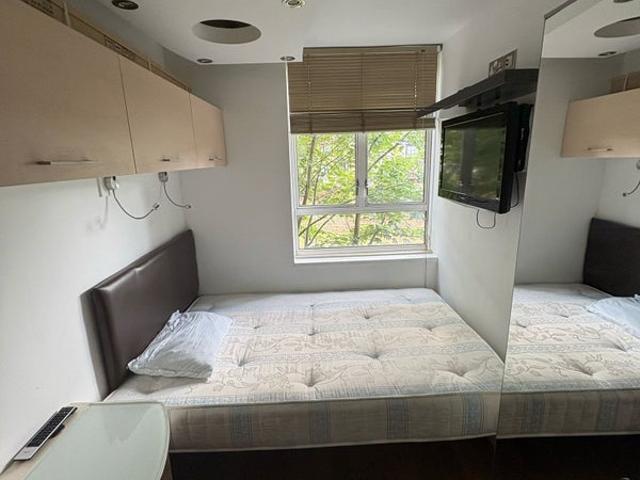 Room at Old Church Road, Greater London