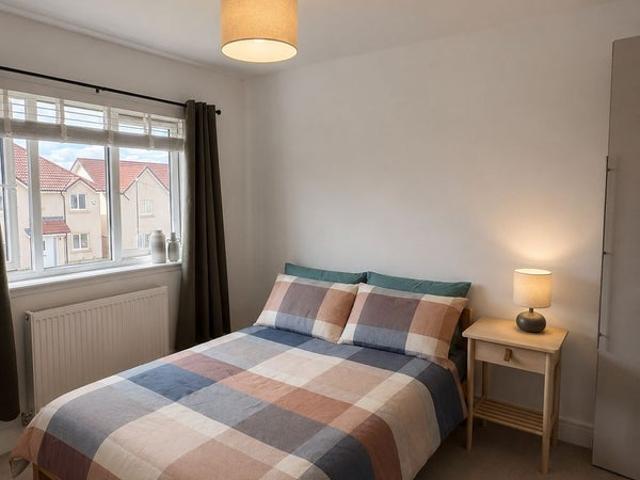 Room at Old Craighall Road, Millerhill