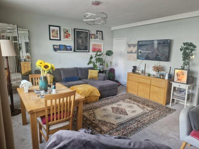 Room at Old Dover Road, Greater London