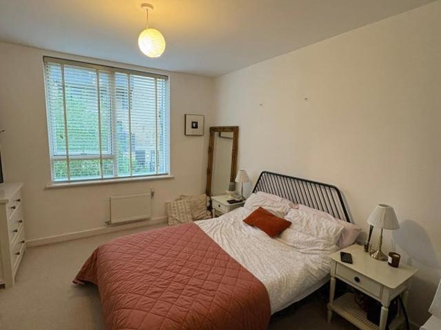 Room at Old Jamaica Road, Greater London
