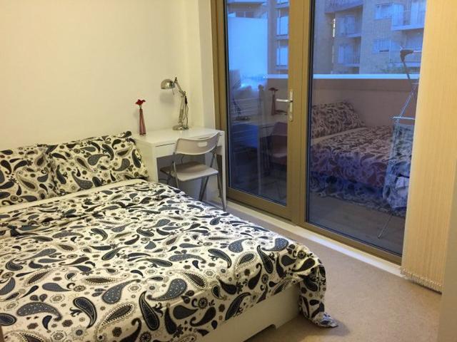 Room at Old Kent Road, Greater London
