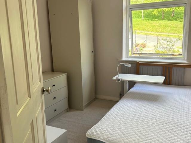 Room at Old Lodge Lane, Greater London