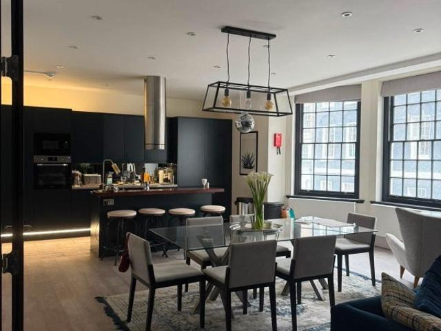 Room at Old Queen Street, City of Westminster