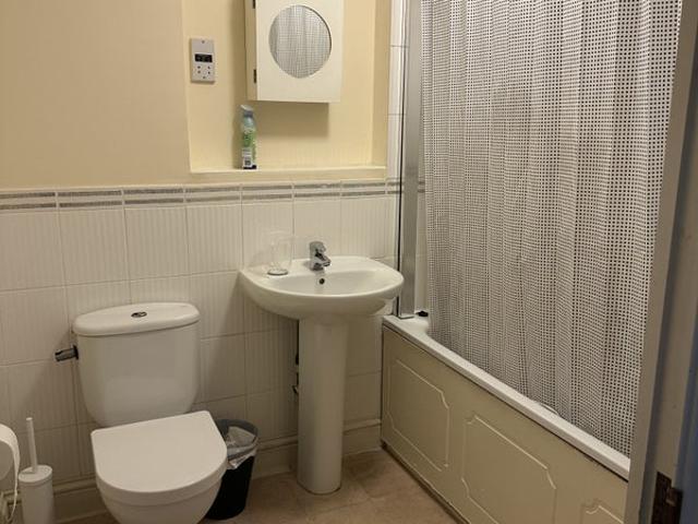 Room at Old School Place, Greater London