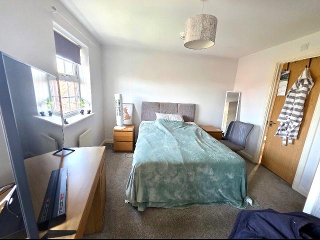 Room at Oldfield Road, Babergh