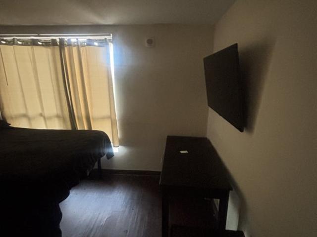 Room at One12 Courtland DOWNTOWN ATLANTA