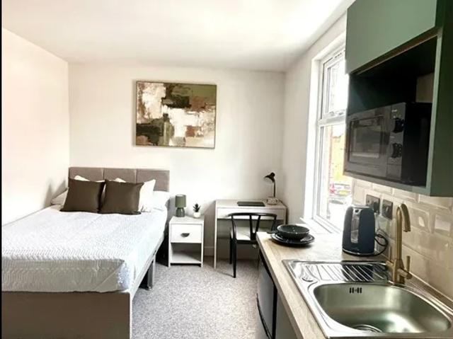 Room at Orchard Street, Tamworth