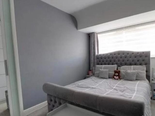 Room at Orchard Road, Greater London