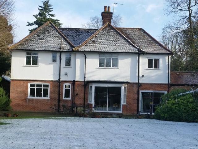 Room at Orchehill Avenue, Chalfont St Peter