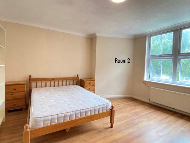 Room at Orange Terrace, Rochester