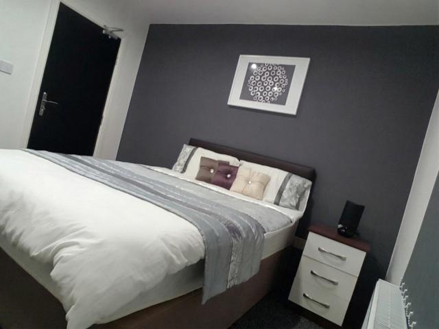 Room at Ordnance Road, Coventry