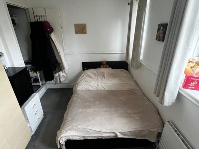 Room at Ordnance Road, Greater London