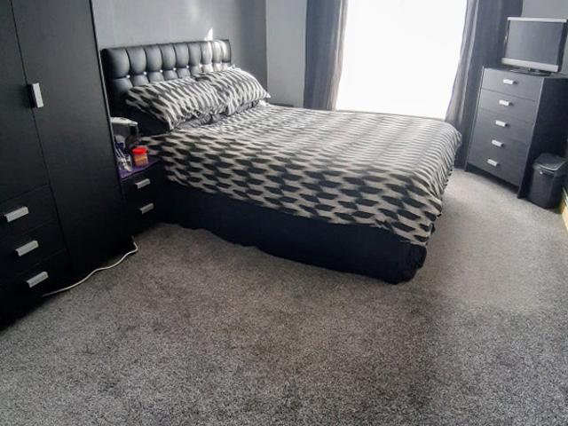 Room at Ordell Road, Greater London