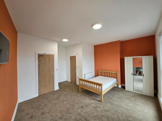 Room at Ormskirk Street, St Helens