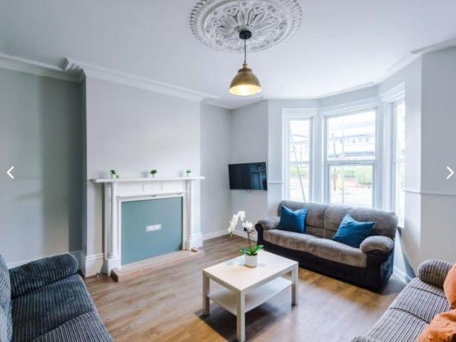 Room at Osborne Road, Newcastle upon Tyne