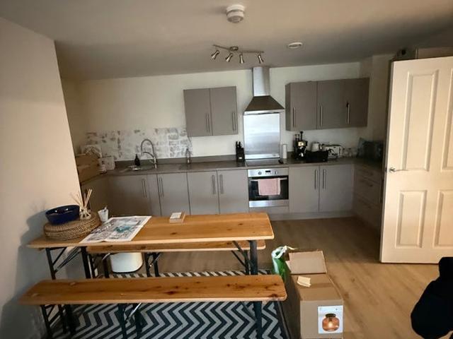 Room at Osiers Road, Greater London