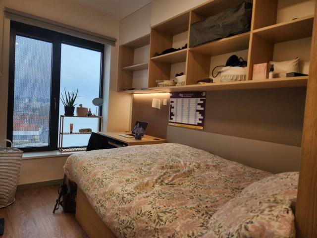 Room at Ossory Road, Greater London