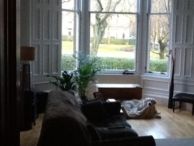Room at Athole Gardens, Glasgow