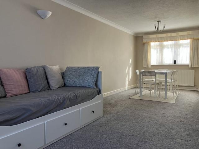 Room at Atlas Road, Greater London