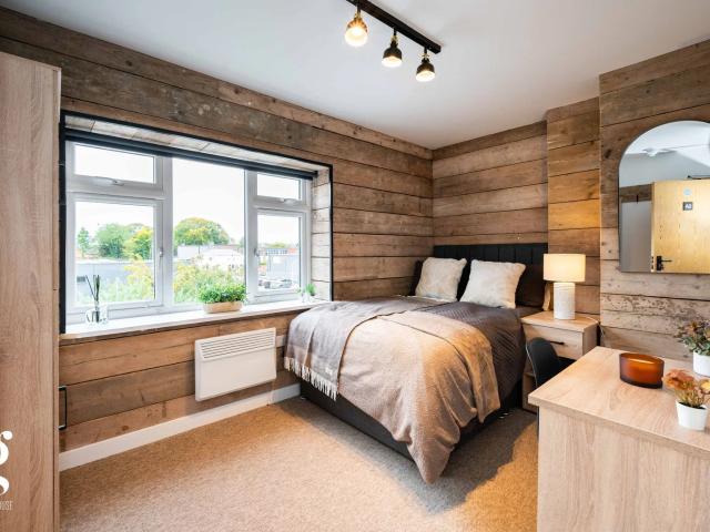 Room at Aubrey Street, Hereford