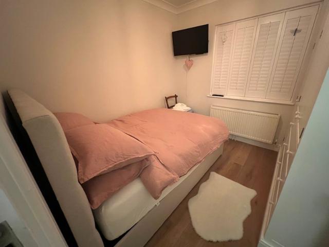 Room at Aubyn Square, Greater London