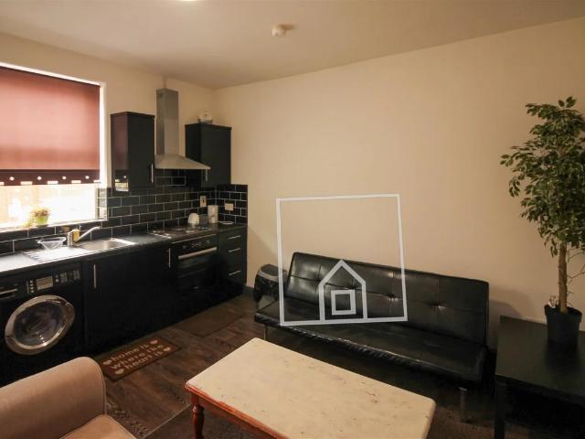 Room at Autumn Grove, Leeds