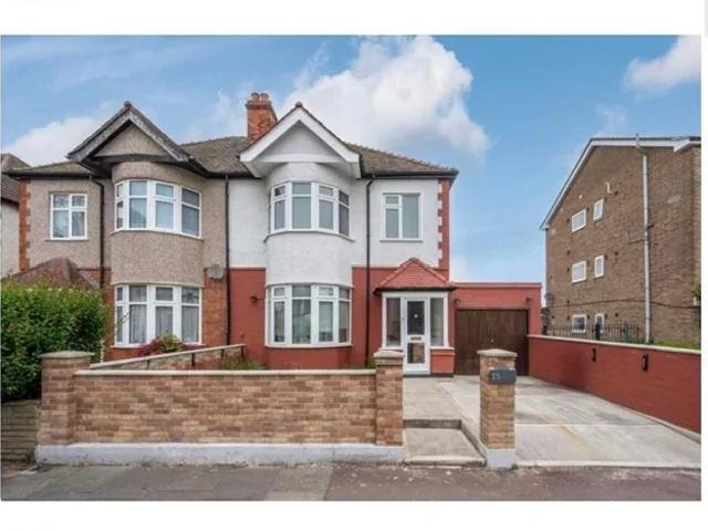Room at Avery Hill Road, Greater London