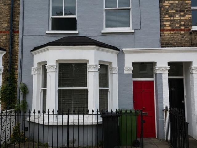 Room at Averill Street, Greater London