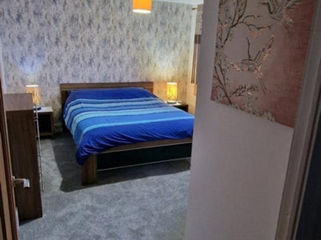 Room at Avon Grove, City of Edinburgh