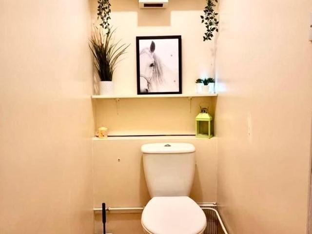 Room at Axio Way, Greater London