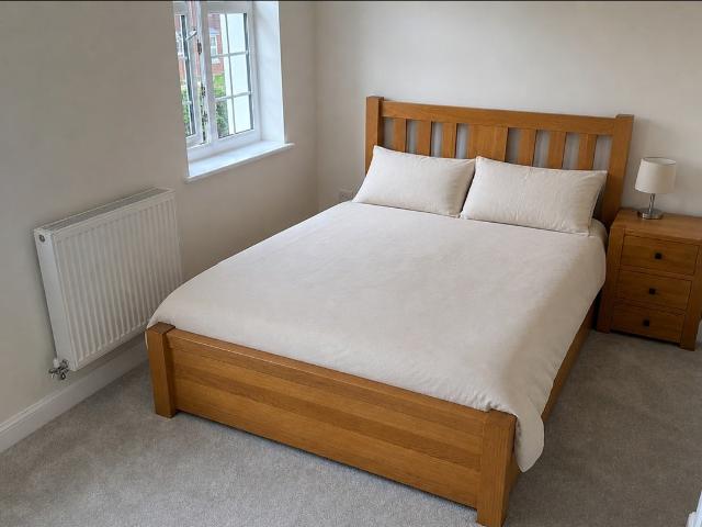 Room at Aylesbury Road, Bierton
