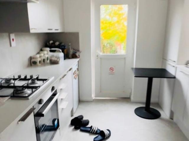 Room at Abbotshall Avenue, Greater London