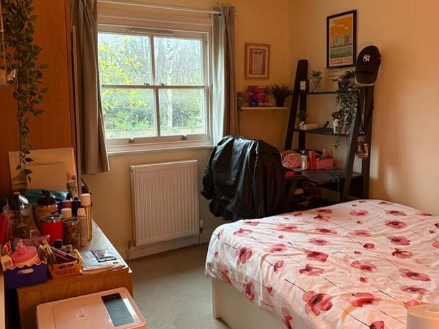 Room at Abbeville Road, Greater London