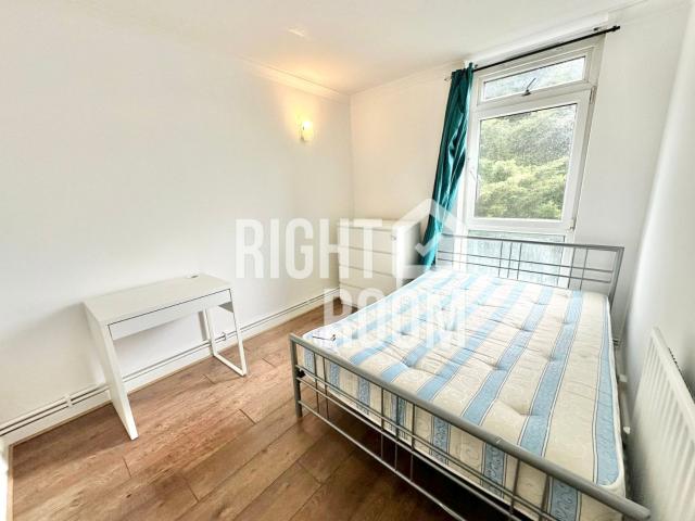 Room at Abbey Road, Greater London