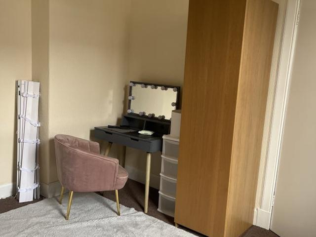 Room at Abercorn Place, Winchburgh