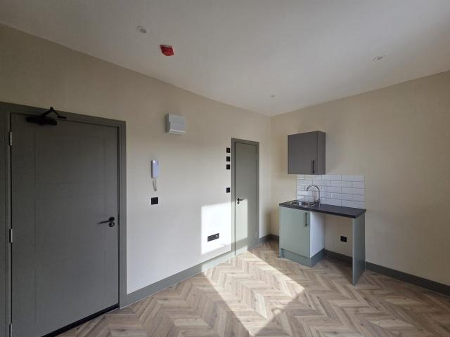 Room at Acacia Grove, Greater London