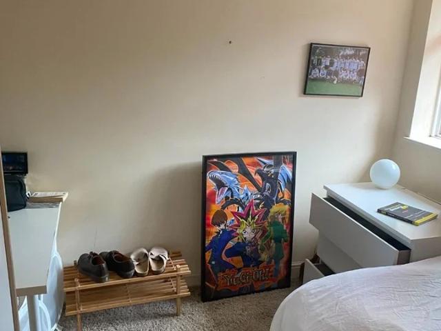 Room at Acacia Road, Greater London