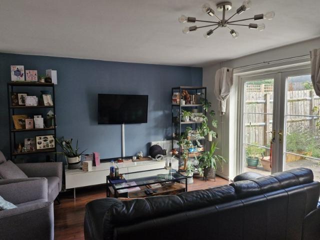 Room at Acorn Way, Greater London