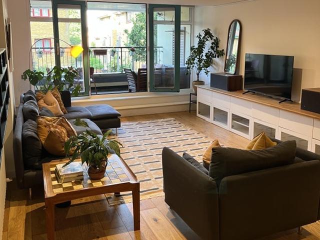 Room at Acton Mews, Greater London